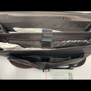 Kenneth Cole Reaction | Bags | Nwt Kenneth Cole Brown Leather Briefcase ...